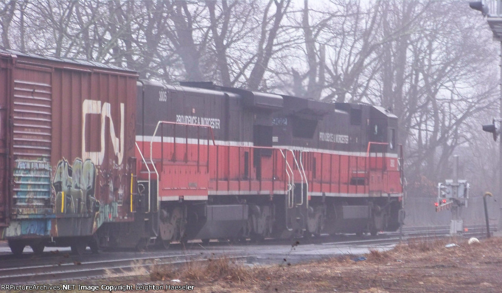 PW 3005 in morning fog